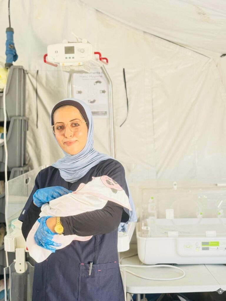 A Day in the Life of Renad Salem: A Midwife working in Gaza ...